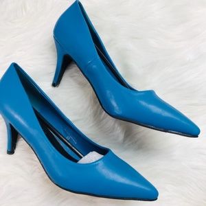 Shoes | Turquoise Pointy Toe Classic Low Heel Pumps | Poshmark